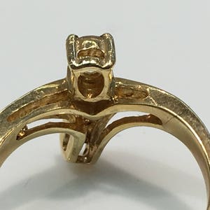 Diamond Chevron Ring in 14K Yellow Gold, V-shaped Diamond Ring, Chevron ...