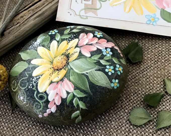 Painted Rock With Matching Tag Card, Garden Rock, Gift Rock, Summer ...