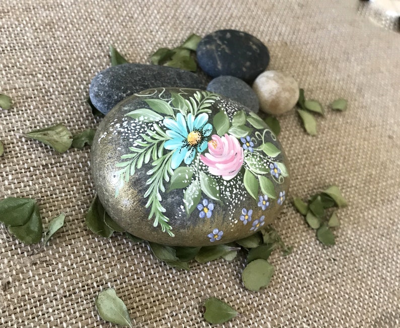 Painted Rock Hand Painted Rock Garden Rock Paperweight | Etsy