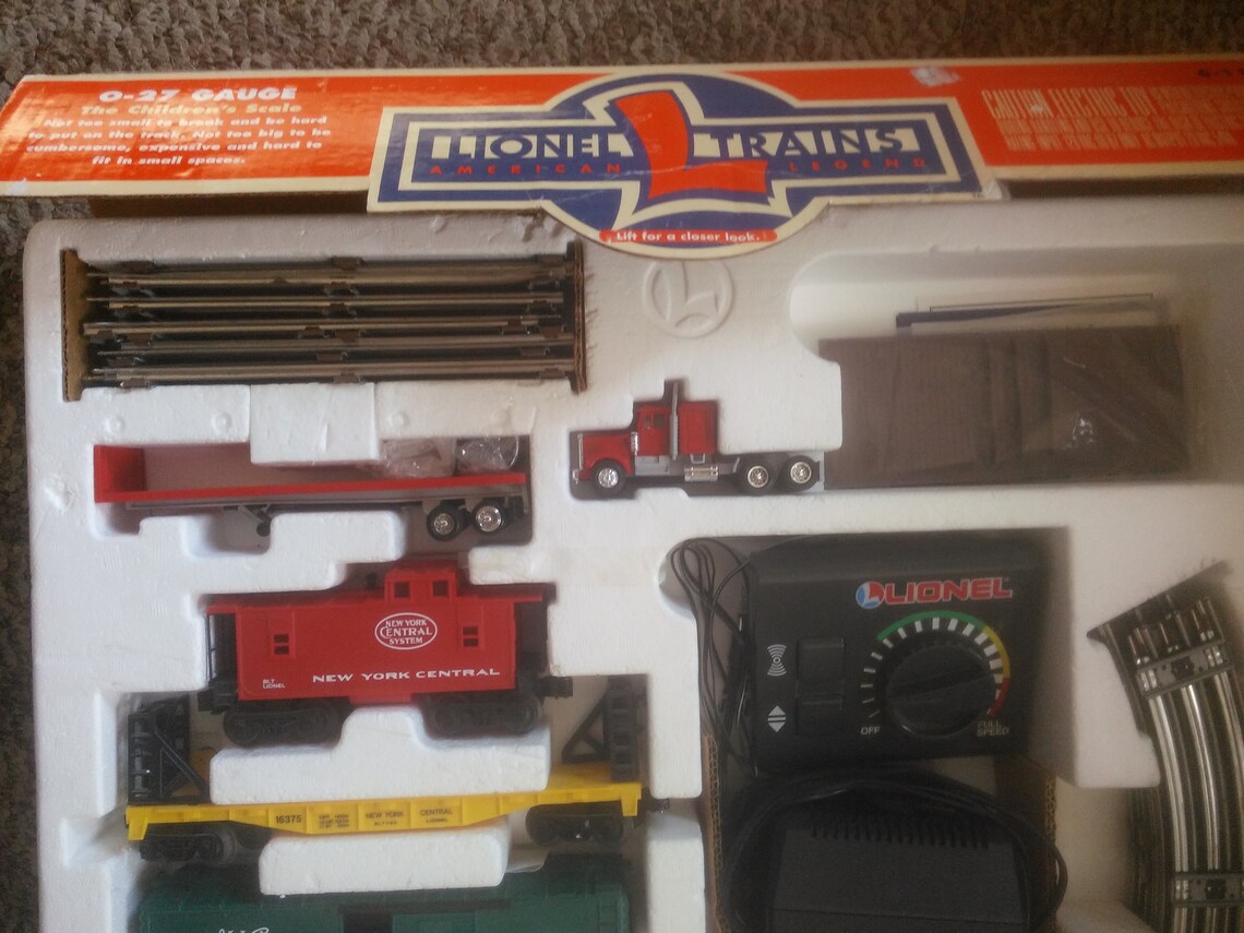 Vintage Lionel Train Set Lionel Deluxe New York Central - Etsy