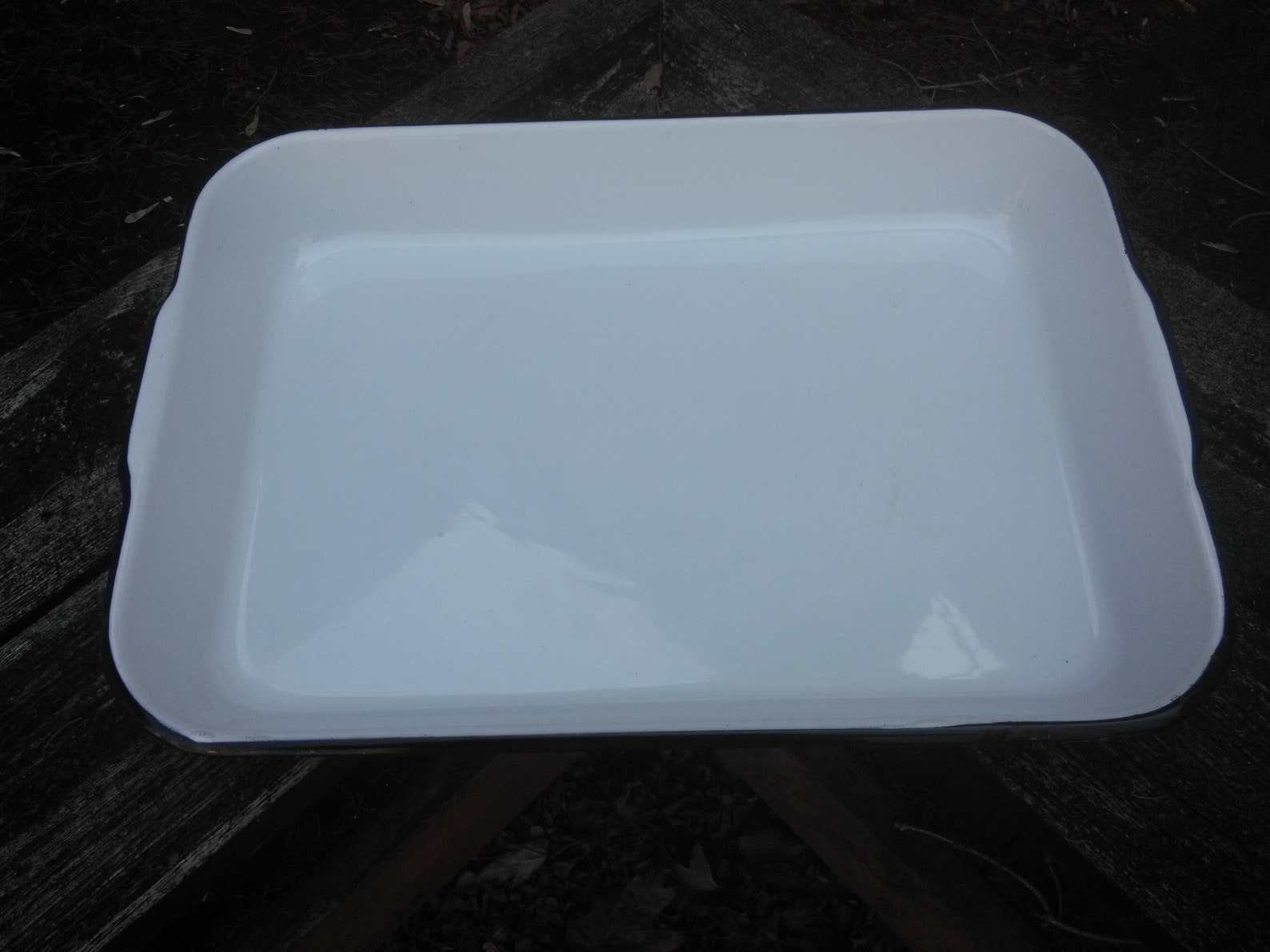Vintage White and Black Enamelware Baking Pan - Lasagna Pan - White ...