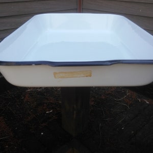 Vintage White and Black Enamelware Baking Pan - Lasagna Pan - White ...