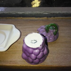 Vintage Five Piece Condiment Set - Lidded Orange and Grape Jars ...