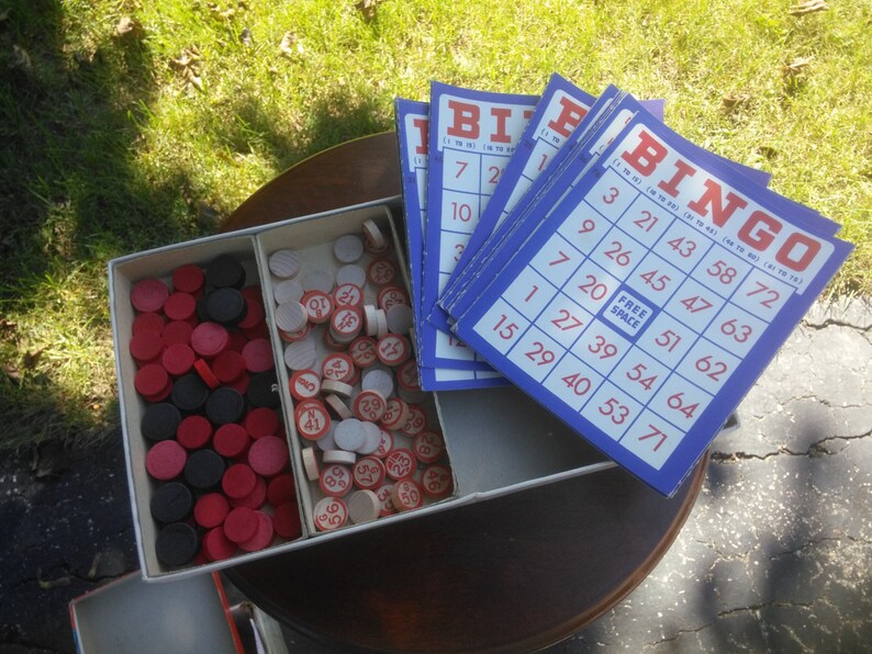 Vintage Bingo Game With Wood Bingo Numbers - Bingo - Bingo Game ...