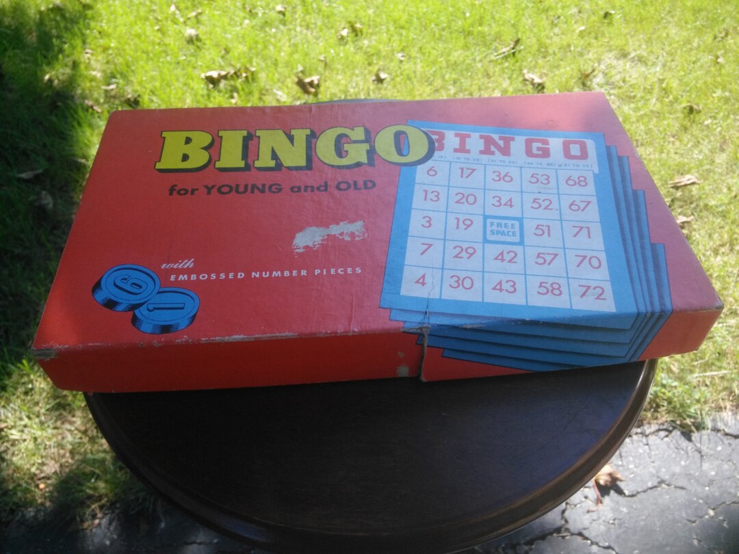 Vintage Bingo Game With Wood Bingo Numbers - Bingo - Bingo Game ...