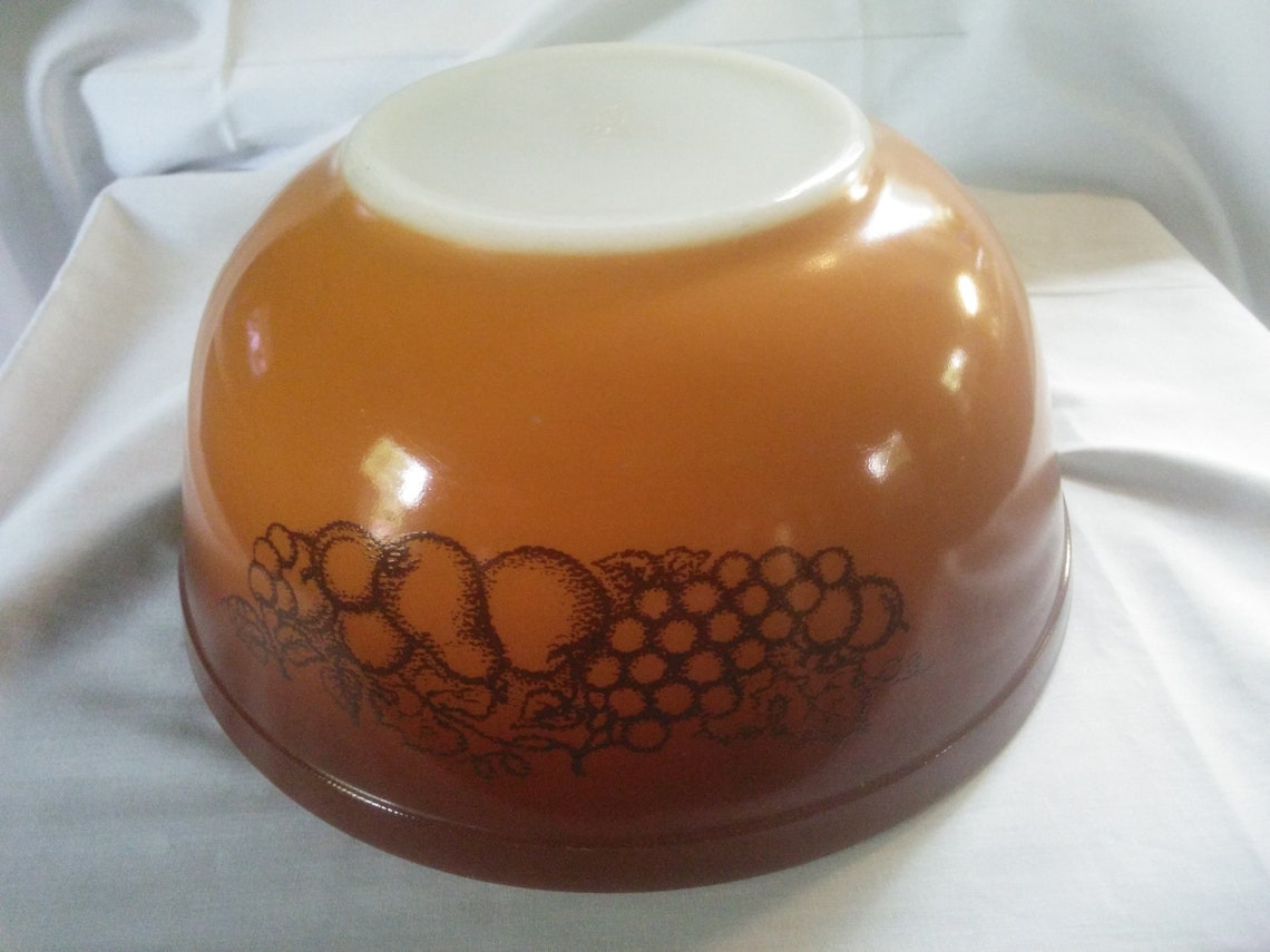 Vintage Pyrex Old Orchard Harvest Brown Fruit Nesting Mixing - Etsy