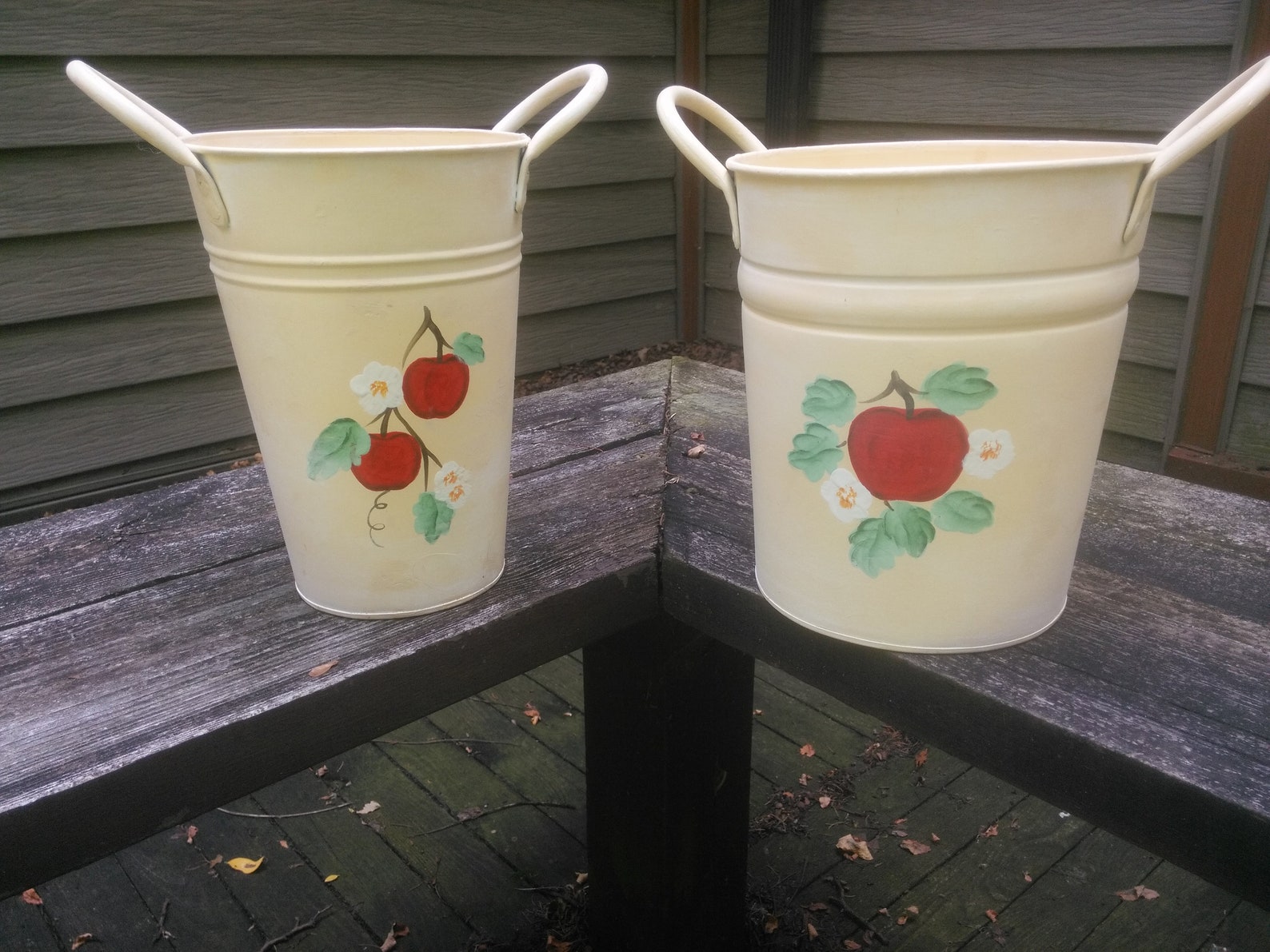 Vintage Painted Metal Flower Cans - Metal Cans - Garden Decor - Flower ...