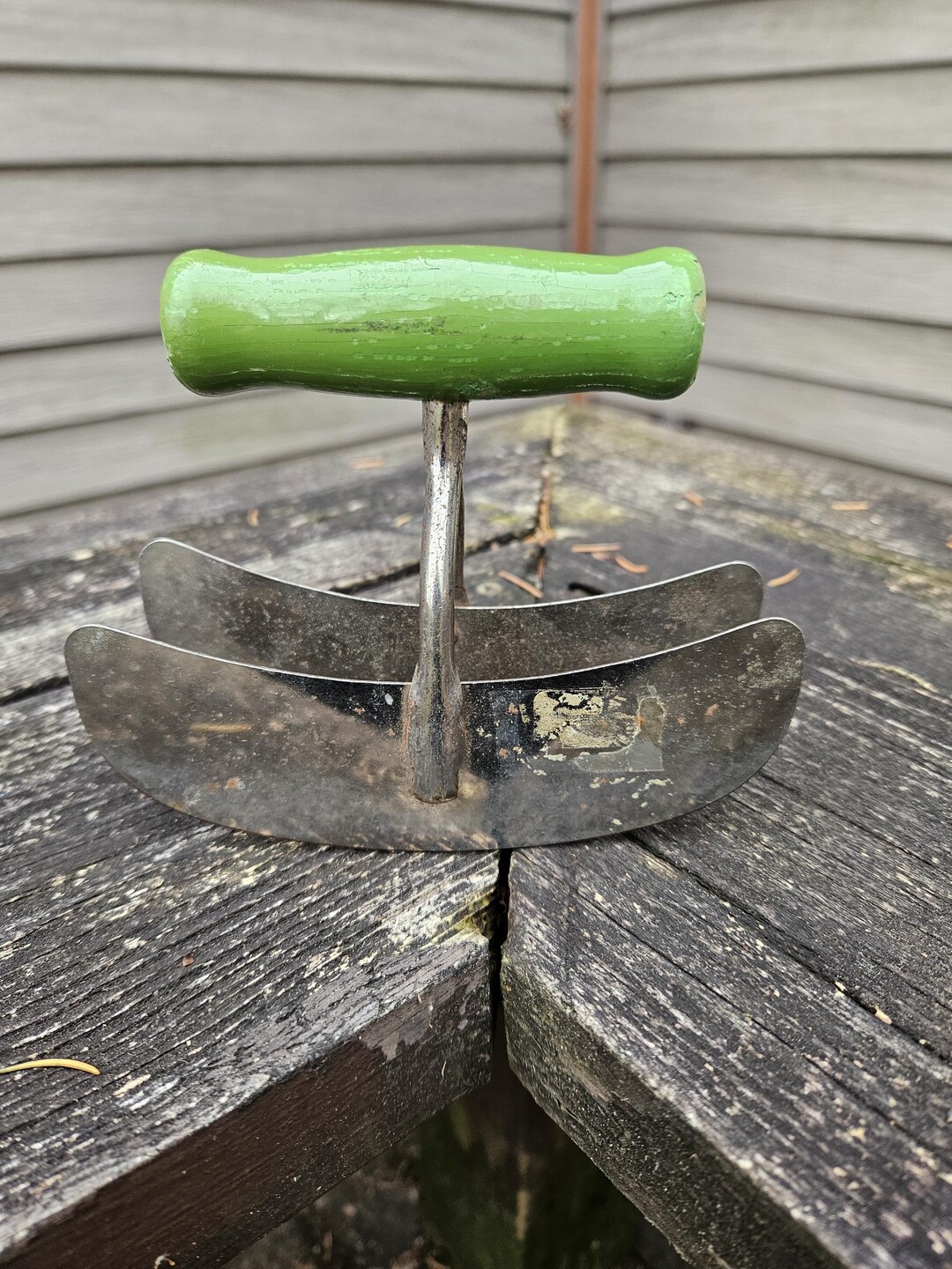 Vintage Green Handled Utensil - Two Blade Chopper - Green Handle ...