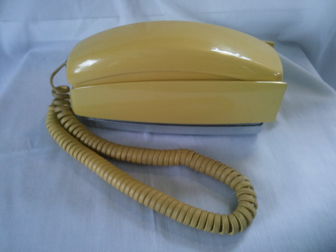 Vintage Gold Telephone - Telephone - Harvest Gold Phone - Touchtone ...