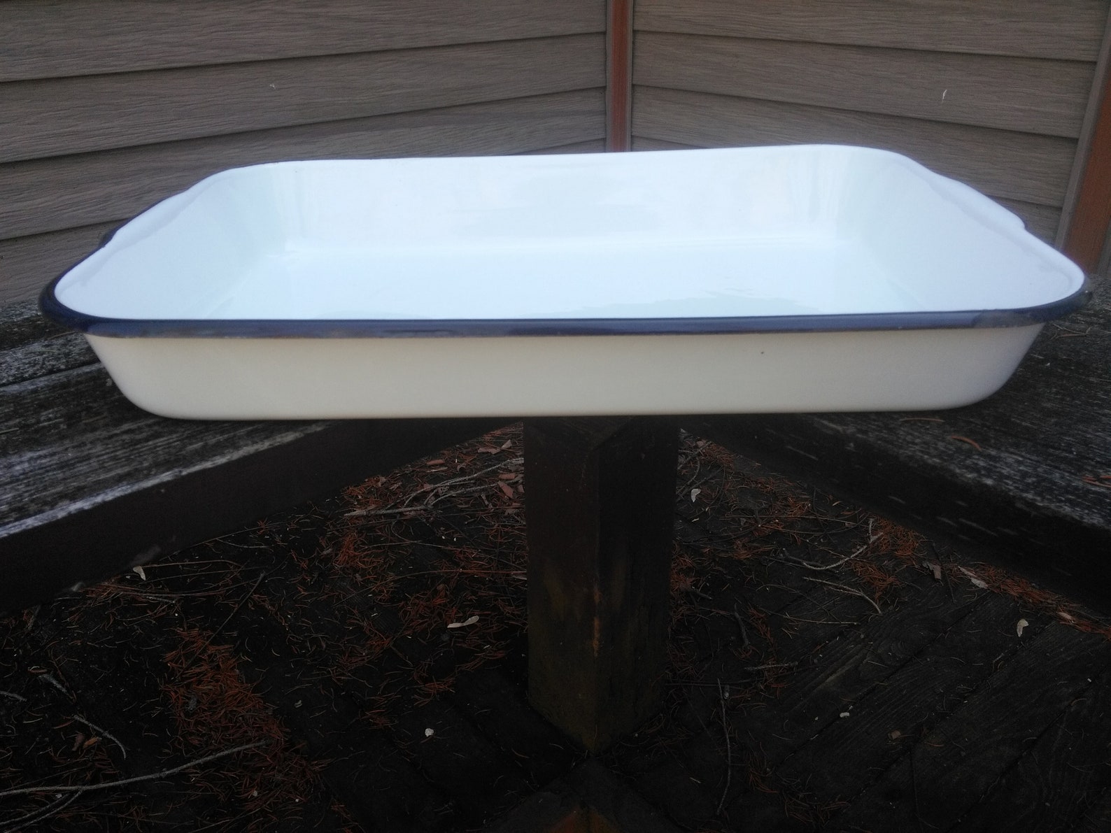 Vintage White and Black Enamelware Baking Pan - Lasagna Pan - White ...