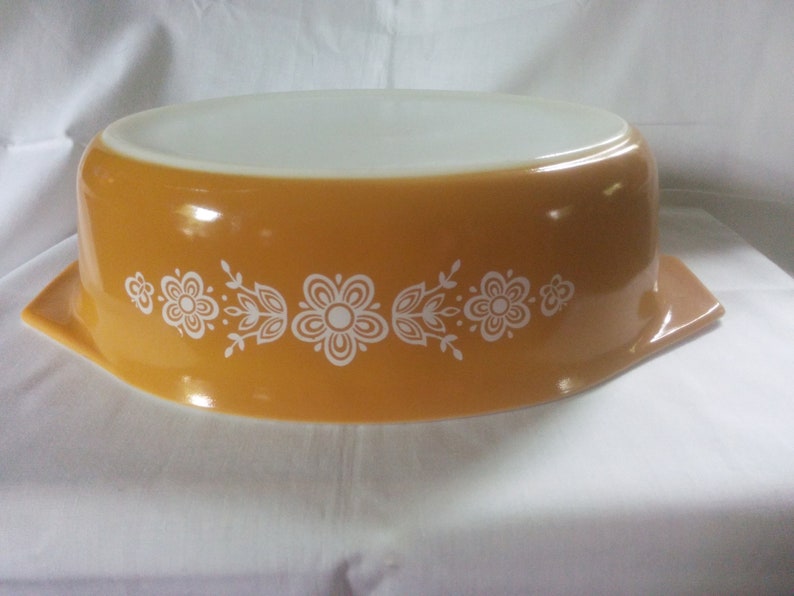 Vintage Pyrex Butterfly Gold Baking Dish - Vintage Pyrex - Butterfly ...
