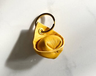 Pasta Keychain Ravioli in Egg Yolk, Leather Pasta Key Ring, Food ...
