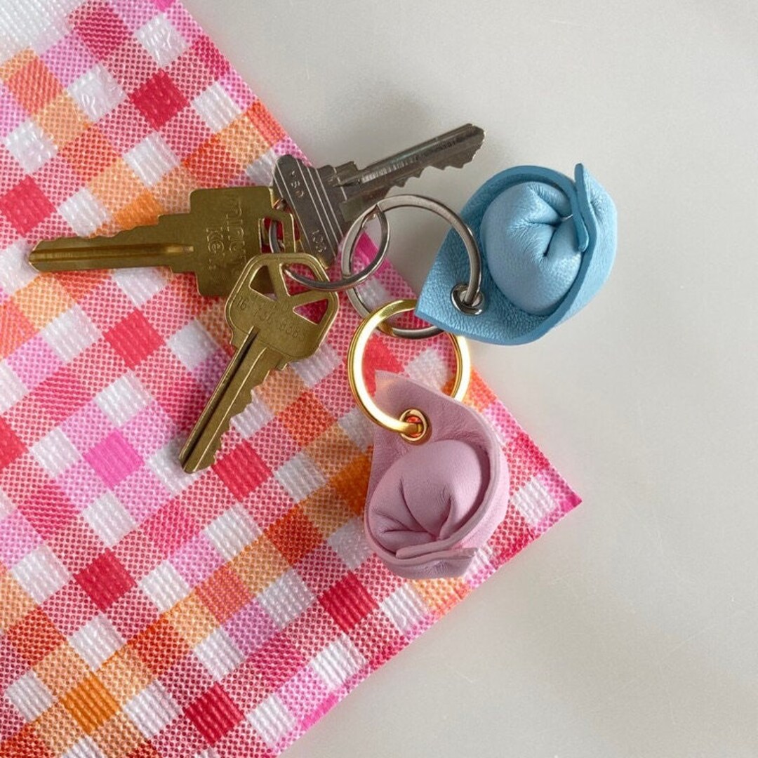 Pasta Keychain Tortellini in Baby Pink Leather Pasta Key - Etsy
