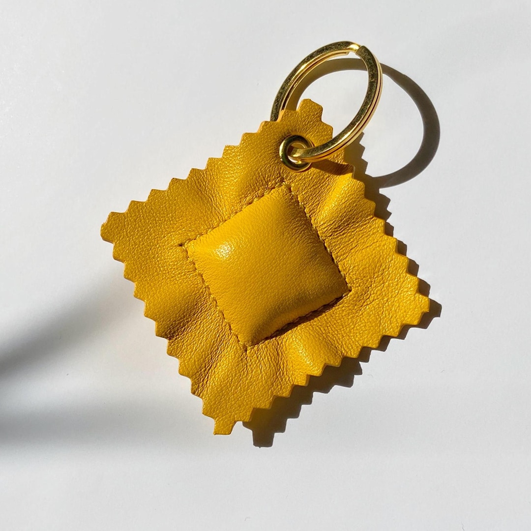 Ravioli Leather Keychain in Egg Yolk, Pasta Key Ring Bag Charm, Food ...