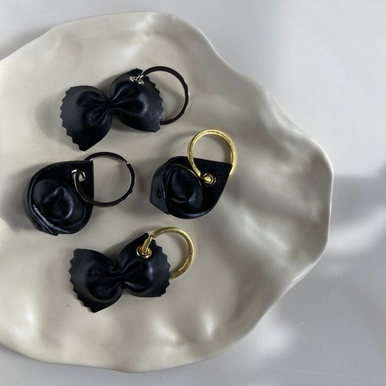 Pasta Leather Keychain in Black, Leather Pasta Key Ring, Farfalle ...