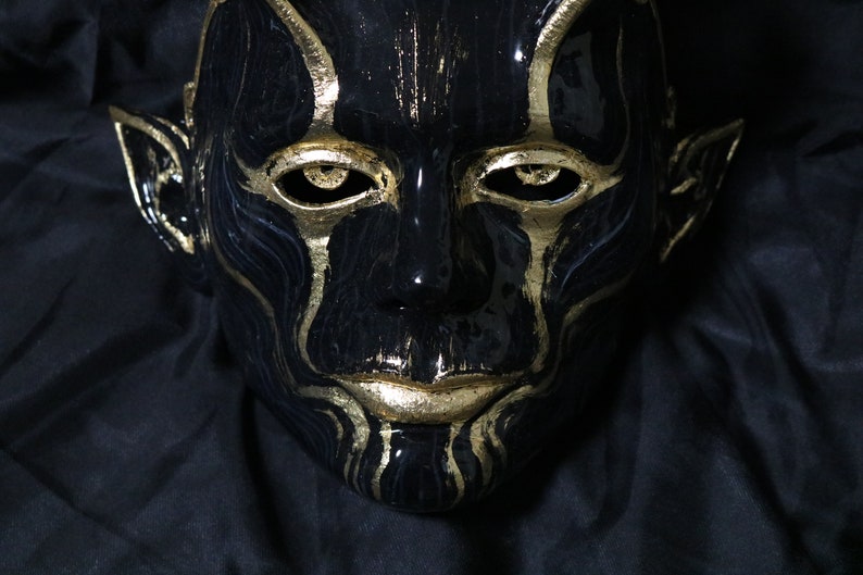 The Gargoyle Prince: Resin Cast Mask, Black Geode Finish - Etsy