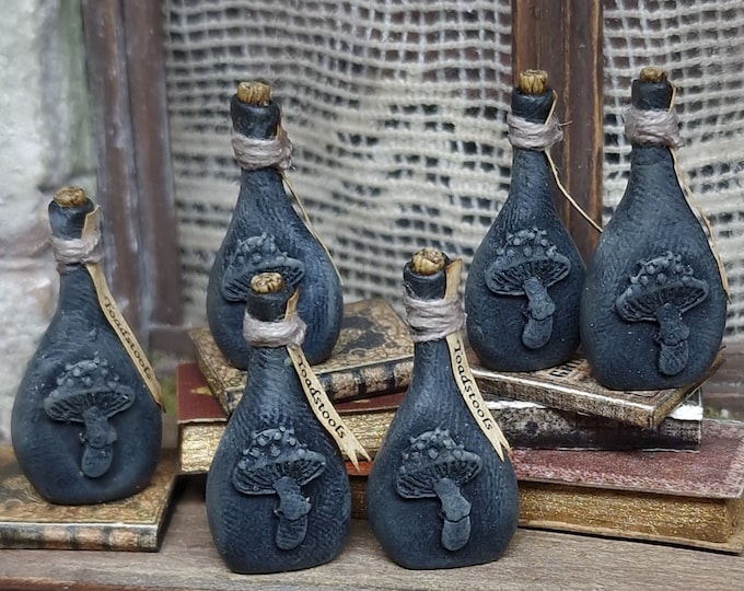 Potion Bottle "toadstools" - 12th Scale - Etsy