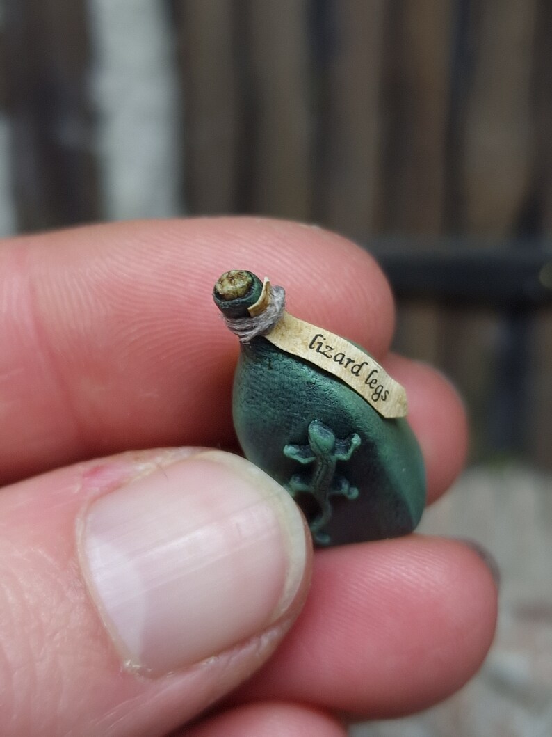 Potion Bottle lizard Legs 12th Scale - Etsy