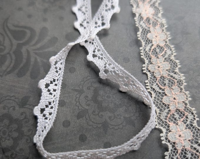 Two Pieces Salvaged Narrow Lace Pieces - Etsy