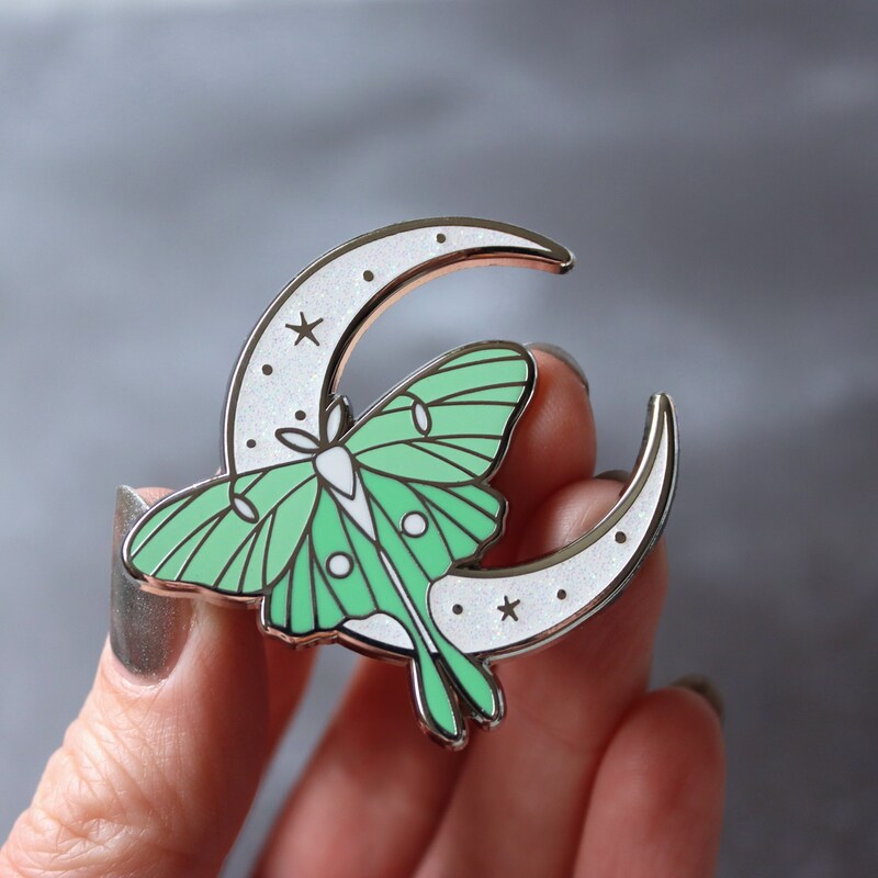 Luna Moth Pin - Etsy