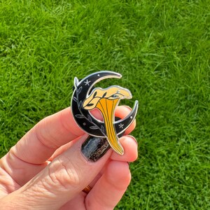 Mushroom Enamel Pin, Cottagecore Pin Badge, Chanterelle Badge ...