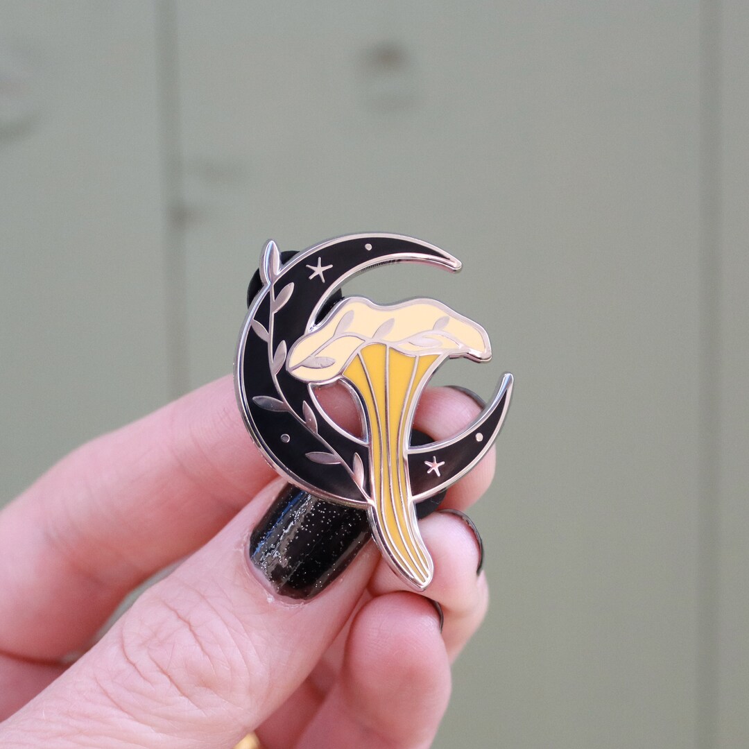 Mushroom Enamel Pin, Cottagecore Pin Badge, Chanterelle Badge ...