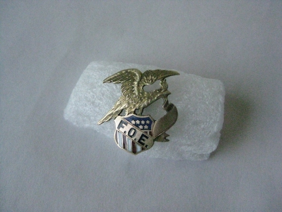 F.O.E Eagles Shield 14k Yellow Gold Lapel Pin Solid Tack Screw - Etsy