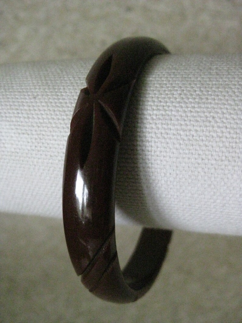 Bakelite Brown Carved Bracelet Bangle Vintage | Etsy