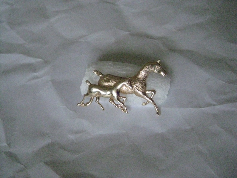 Horse 14K Solid Yellow Gold Tie Tack Lapel Pin Vintage Karat KT Horses ...