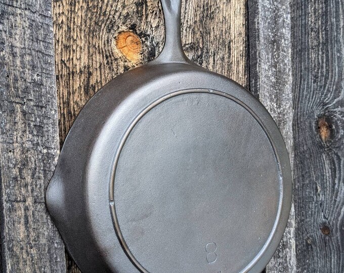 Vintage Three Notch Lodge #8 Cast Iron Skillet - Etsy