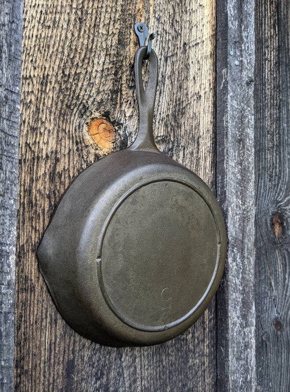 Vintage Three Notch Lodge 5 Cast Iron Skillet - Etsy