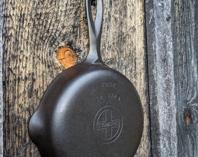 Griswold Small Block Logo Hinge Tab #3 Cast Iron Skillet Erie PA USA ...