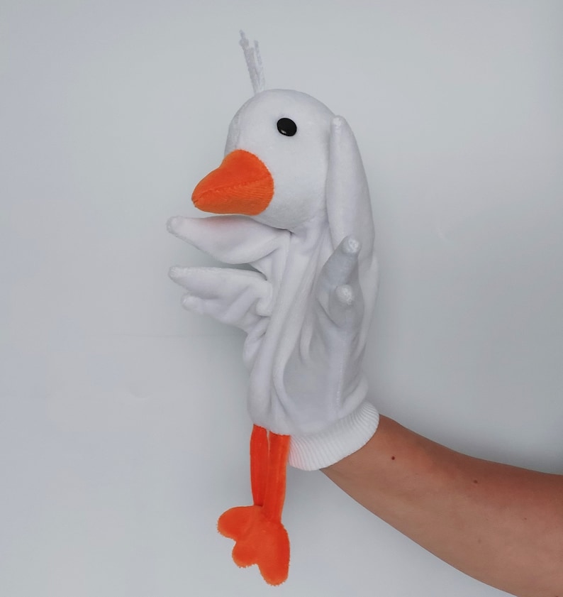 Lucy, the Goose - Hand Puppet - Etsy