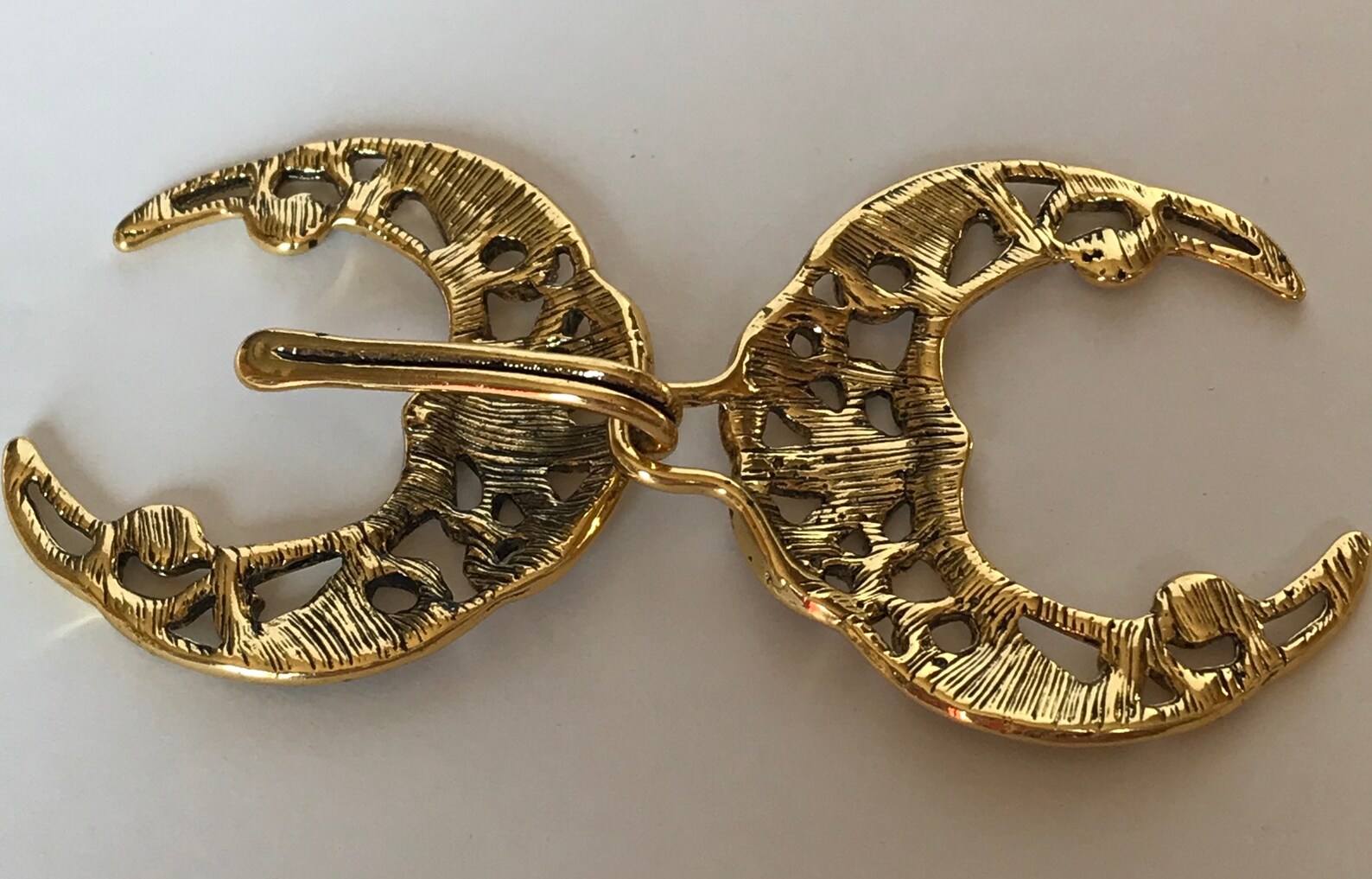 Moon Cloak Clasp Gold Fibula Cape Closure Penannular - Etsy Canada