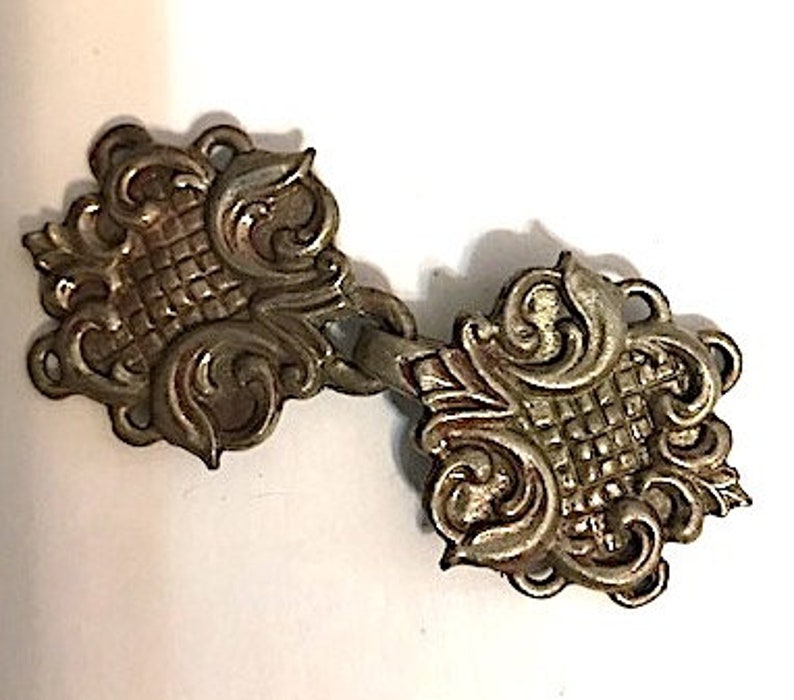 Cloak Clasp Cape Closure Penannular Cloak Pin | Etsy