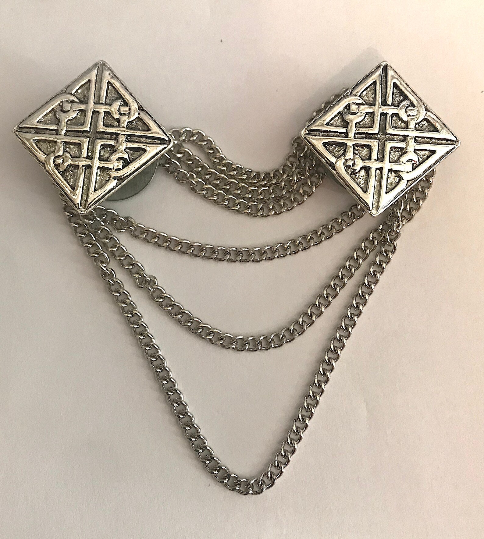 Celtic Cloak Clasp With Endless Chain Screw on Style - Etsy