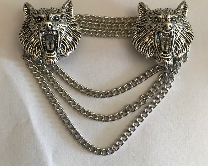 Wolf Cloak Clasp Cape Closure Silver or Gold - Etsy
