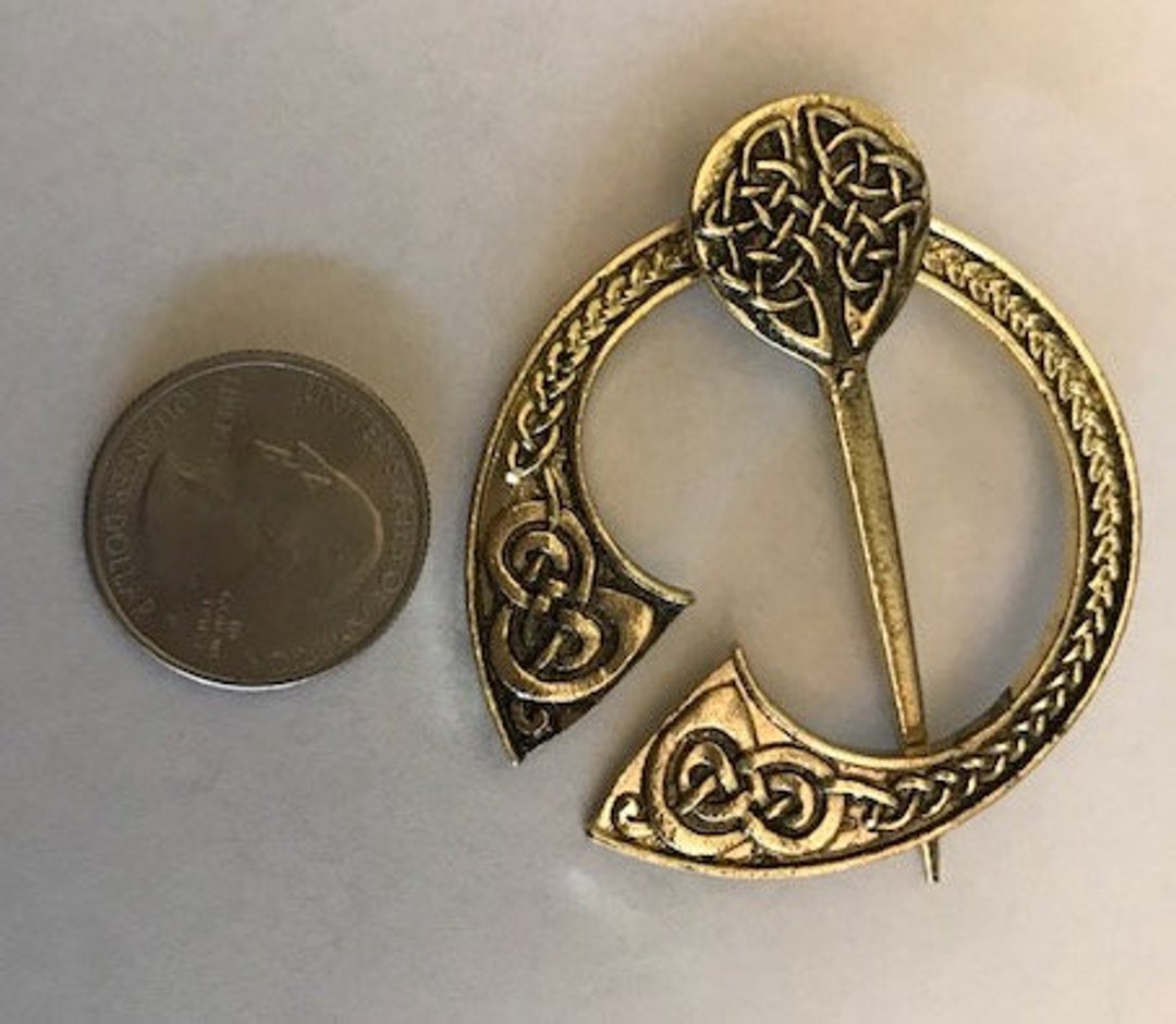 Gold Celtic Penannular, Fibula, Cloak Clasp, Cape Closure - Etsy