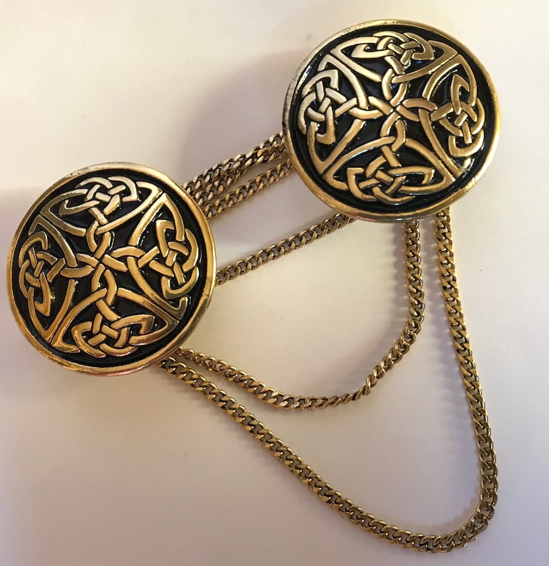 Celtic Cloak Clasp Gold Button Endless Chain. Cape Closure - Etsy