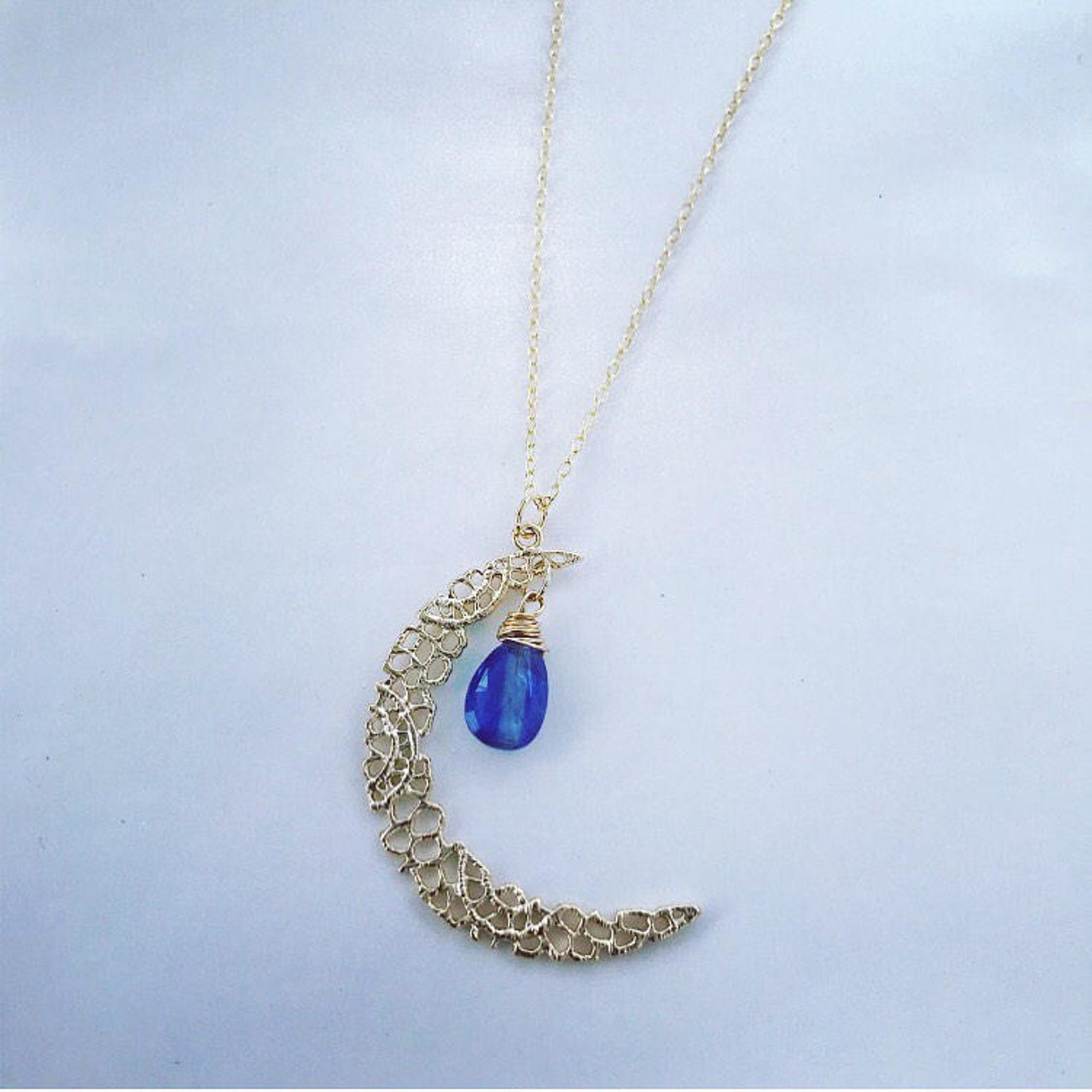 Filigree Moon Necklace // Crescent Moon Necklace // I Love You - Etsy