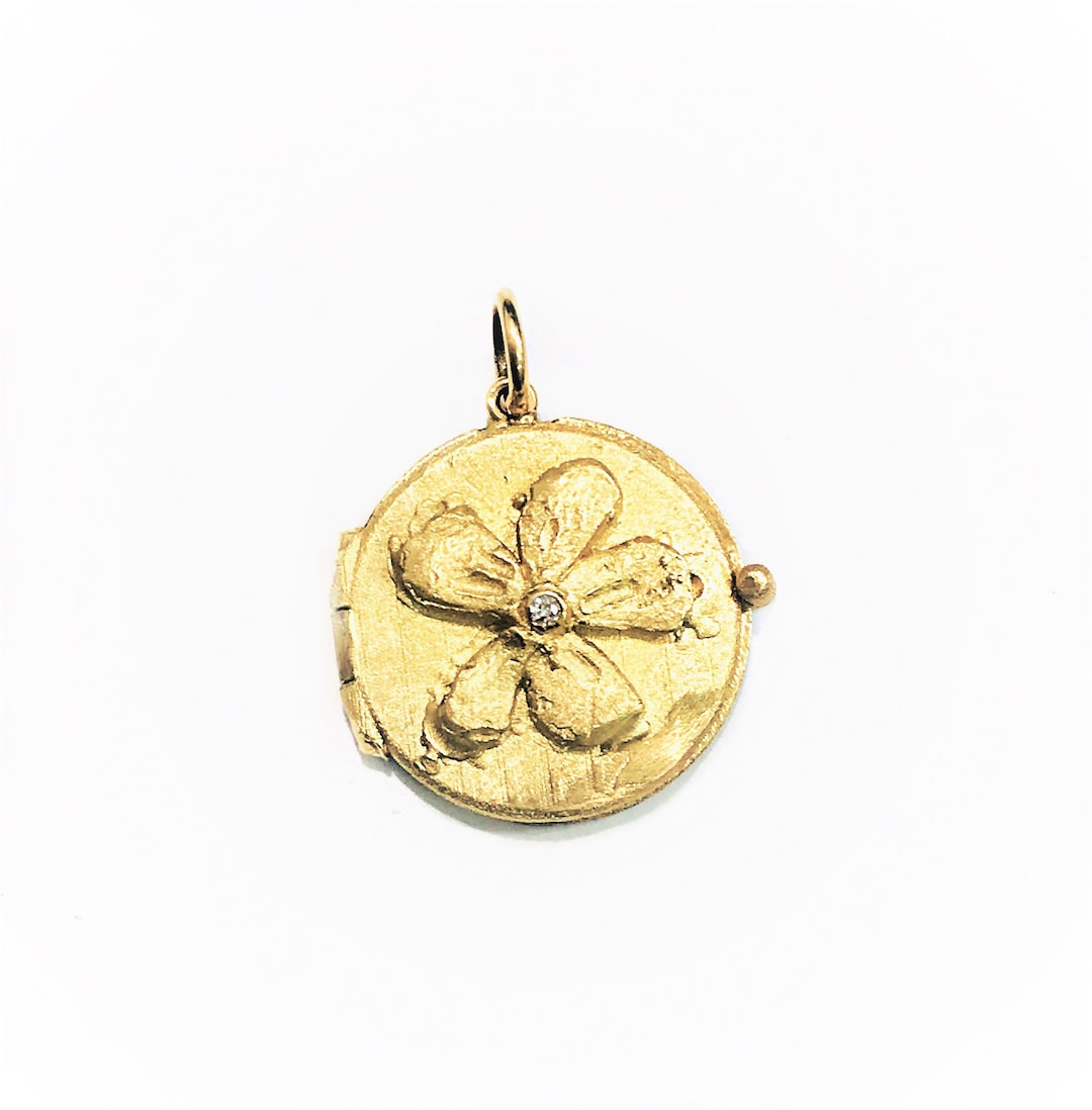 Locket, 14K Yellow Gold Flower Locket Pendant With a Single Diamond - Etsy
