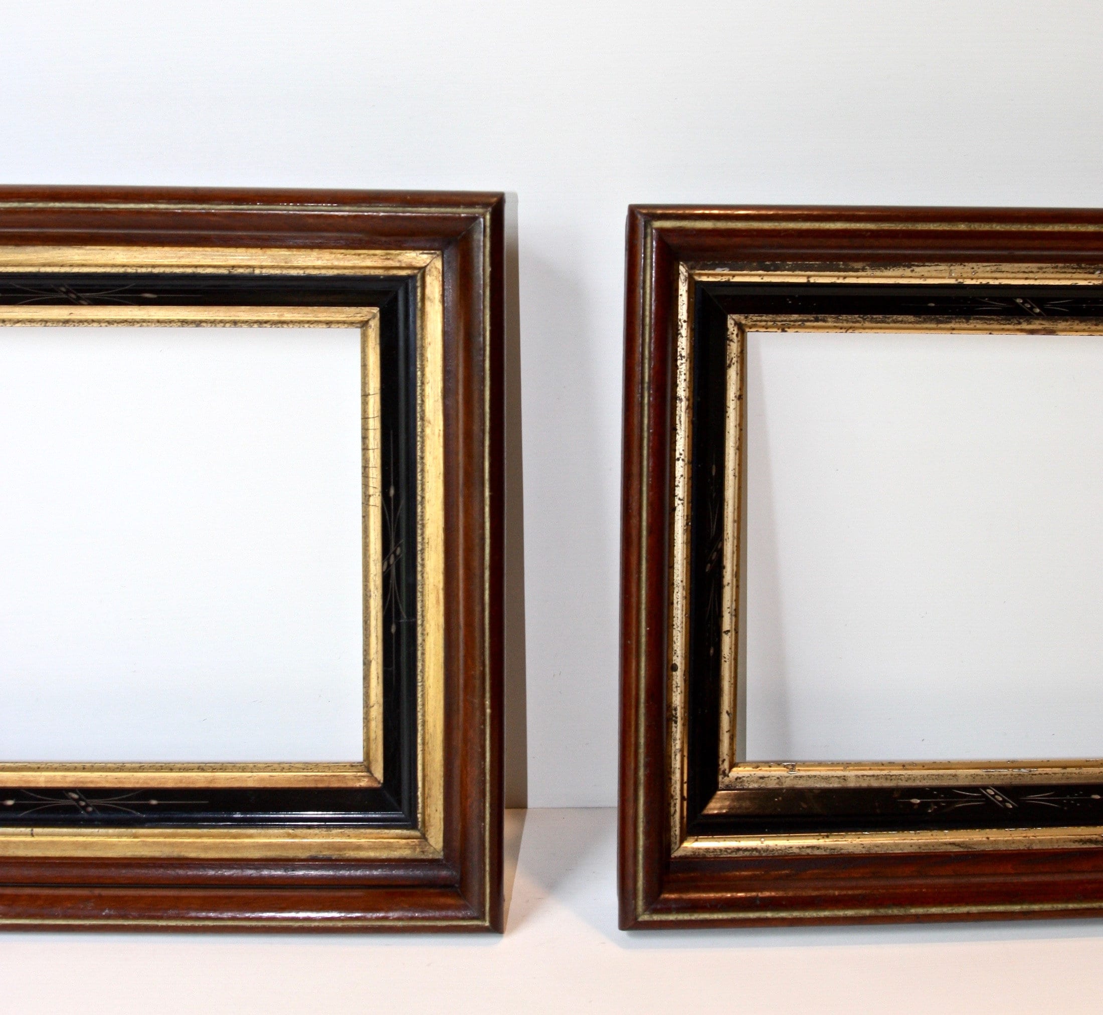 Traditional Style. Dark Walnut with Gold Panel Choice of Size and Shape ...