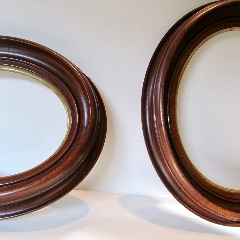 Oval Frames - Etsy