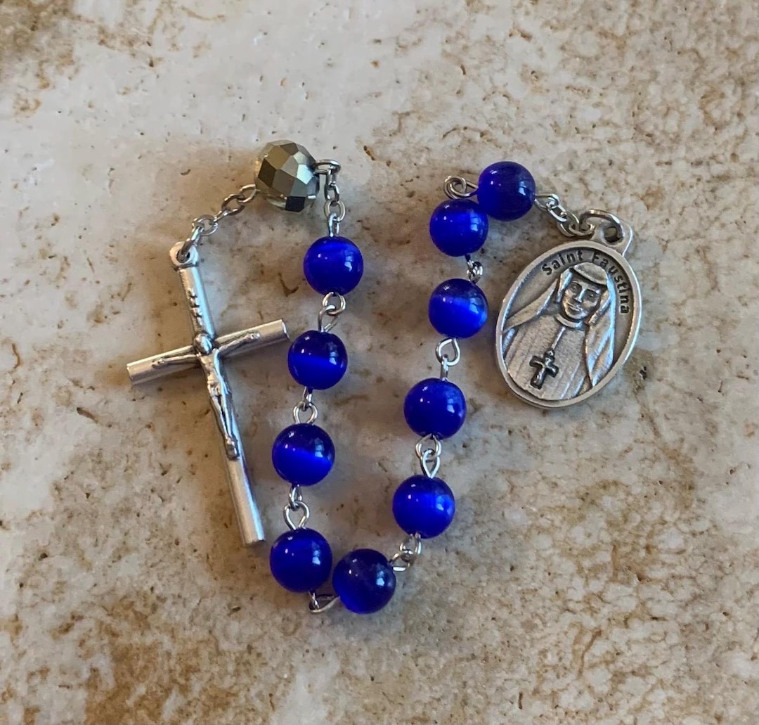 St. Faustina Divine Mercy Blue Cat’s Eye Glass Rosary Tenner - Etsy