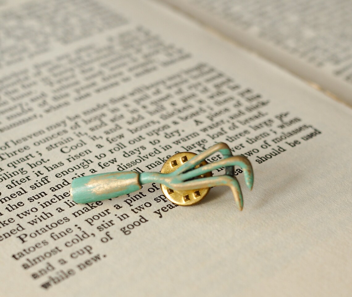 Vintage JJ Garden Fork Lapel Pin Vintage Clutch Pin | Etsy