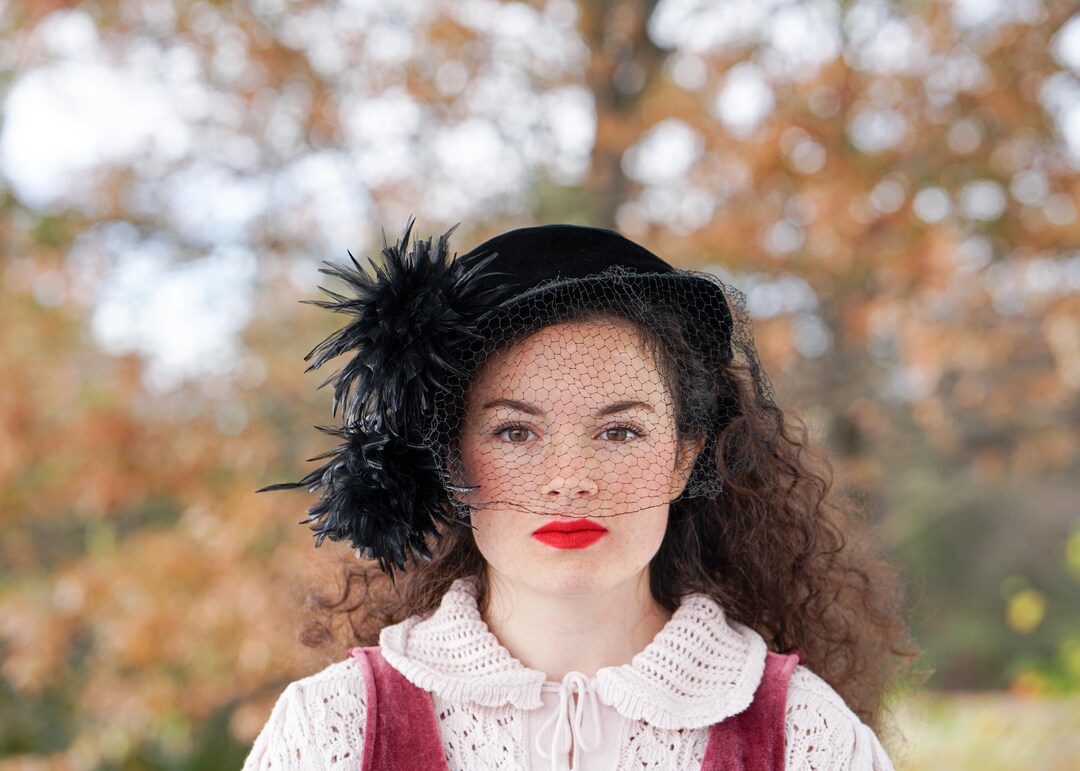 Vintage Feather Tilt Hat With Veil, 1940s-50s Hat, Vintage Women Hat ...