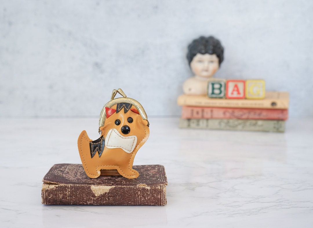 Vintage Kitschy Lion Coin Purse/ 1970s Coin Purse Wallet/ Novelty ...