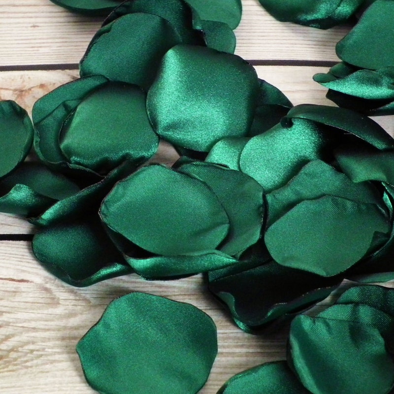 Green Silk Roses - Etsy
