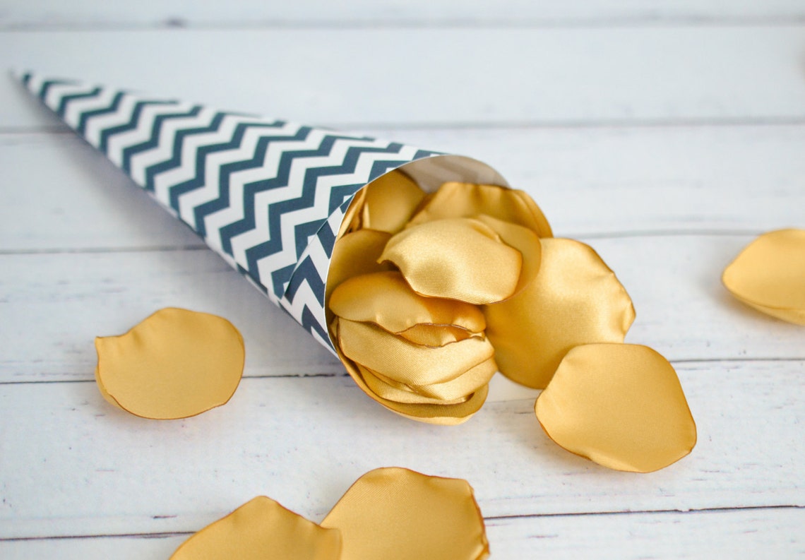 Antique Gold Colored Satin Rose Petals, Artificial Gold Flower Petals ...