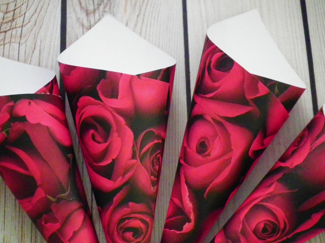 Black and Red Roses Paper Confetti Cones, Petal Toss, Wedding Favors - Etsy